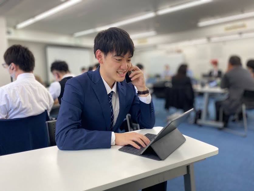 R.T - 株式会社KOKADO 2025年度新卒採用サイト